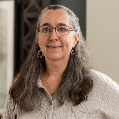 Annabeth Hardcastle delivers financial insight with heart